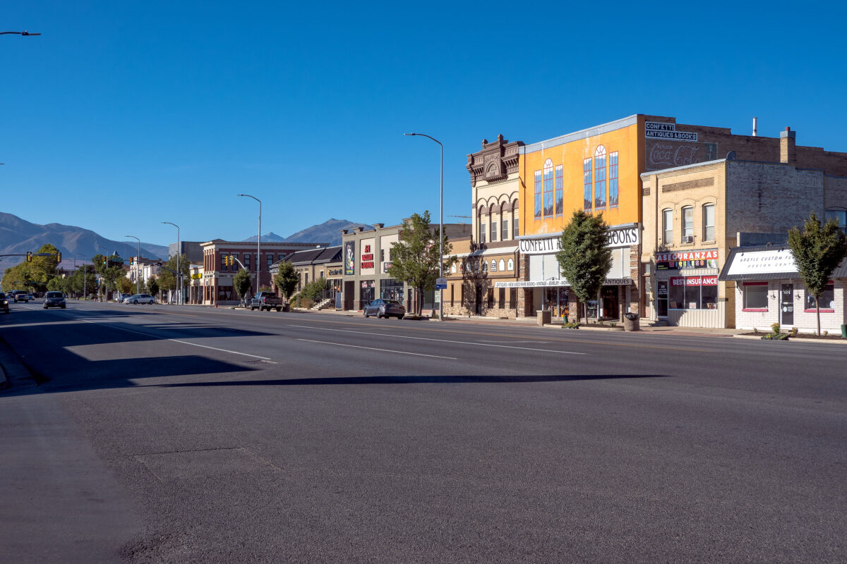Springville man captures changes in Utah County compared to his 1970s ...